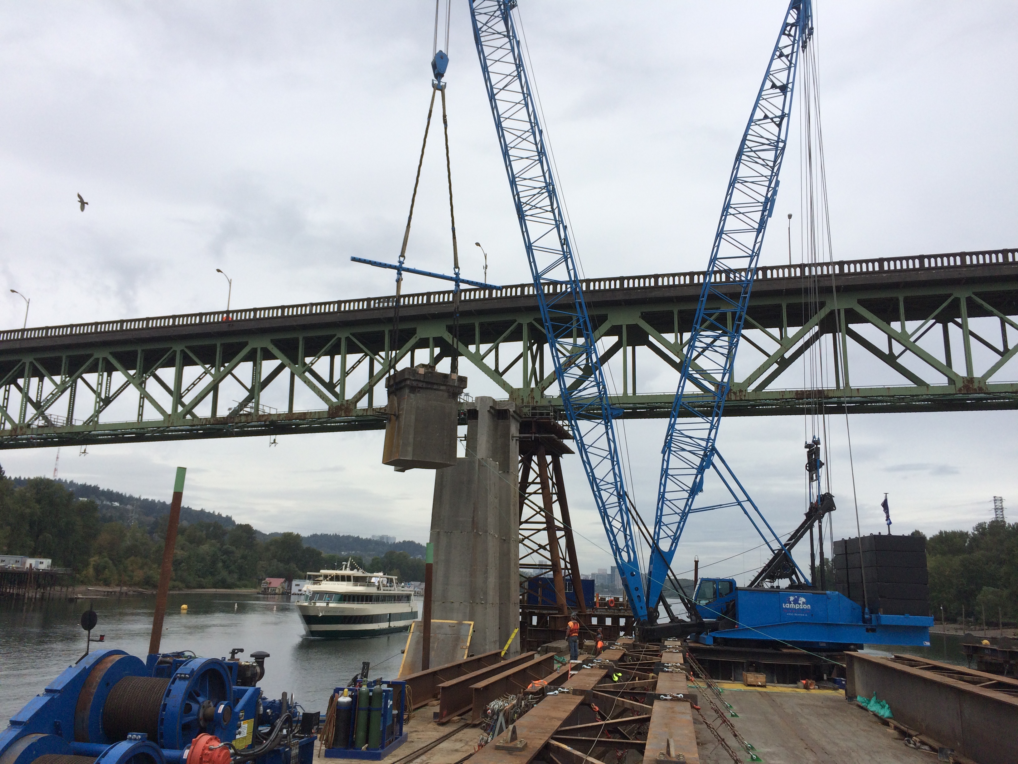 Derrick Barges, Work Barges & Tugs