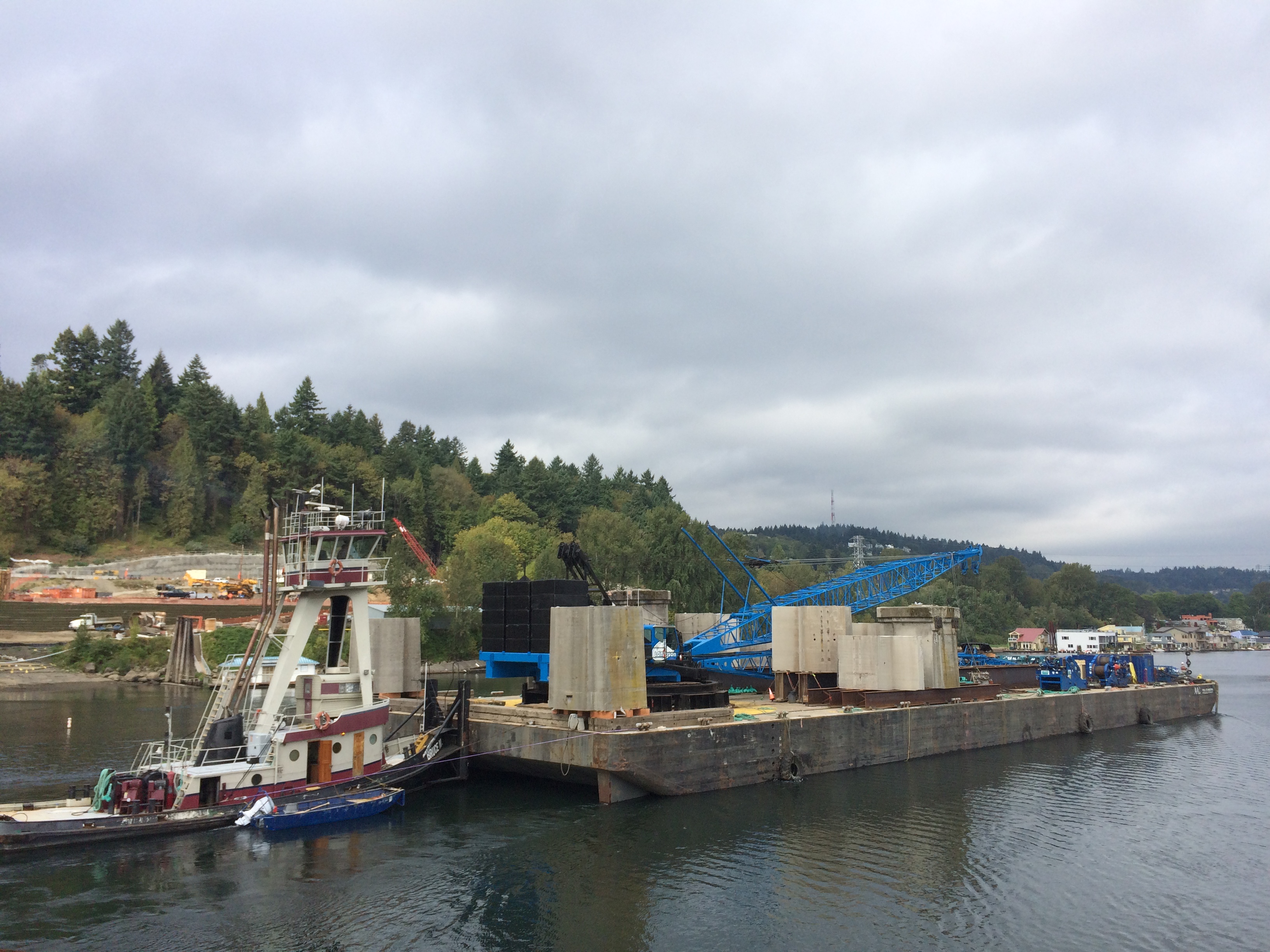 Derrick Barges, Work Barges & Tugs