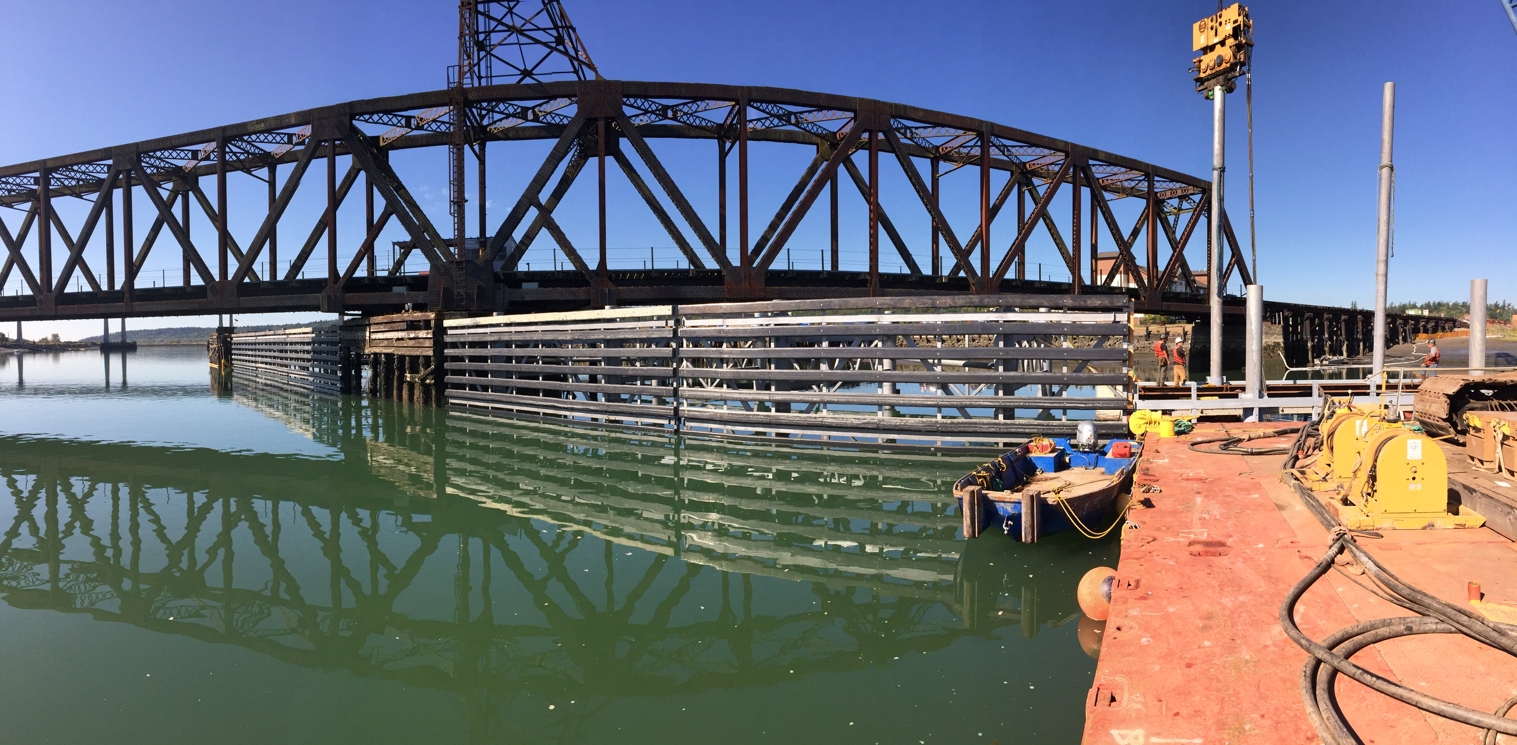 BNSF Bridge 7.6 Anacortes Swing Span Fender System Replacement
