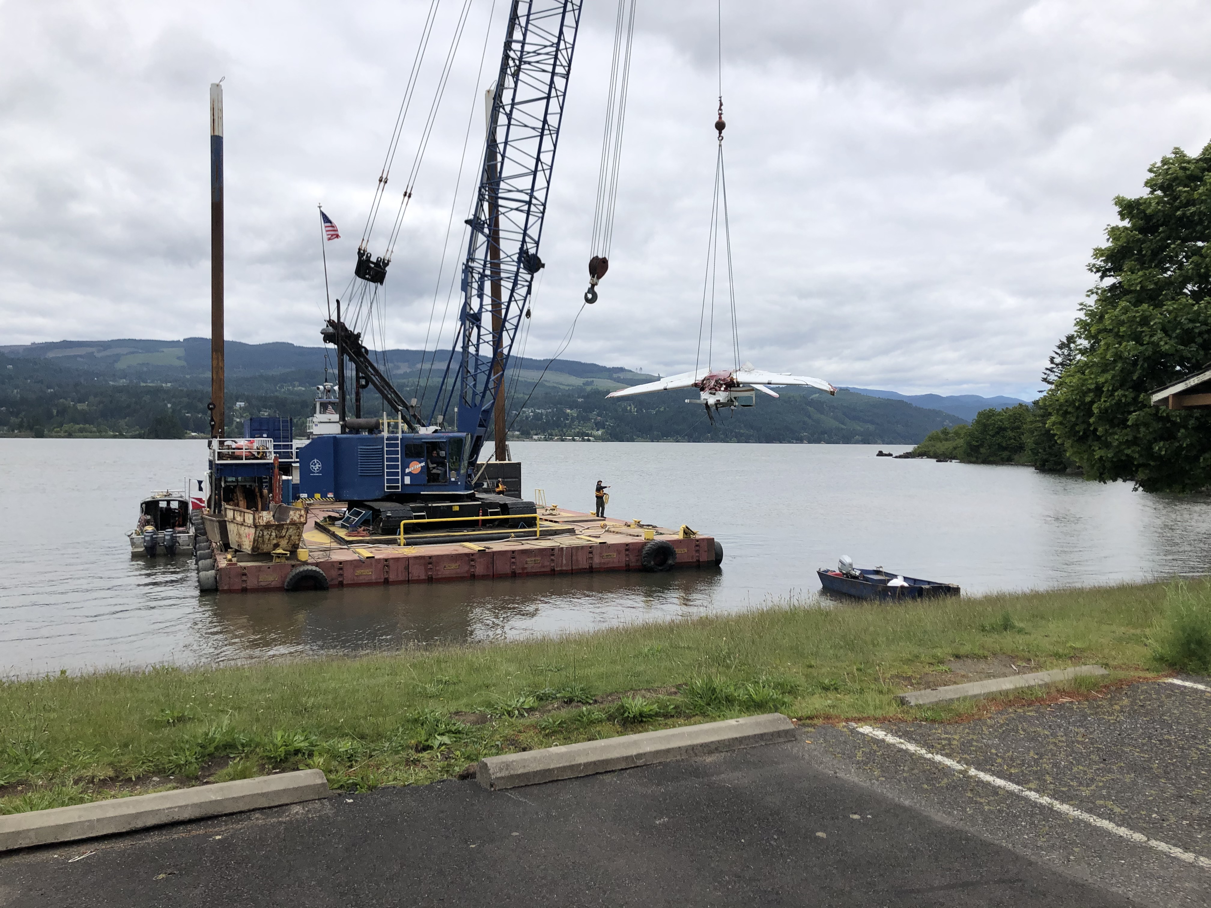 Small Aircraft Recovery - Cascade Locks