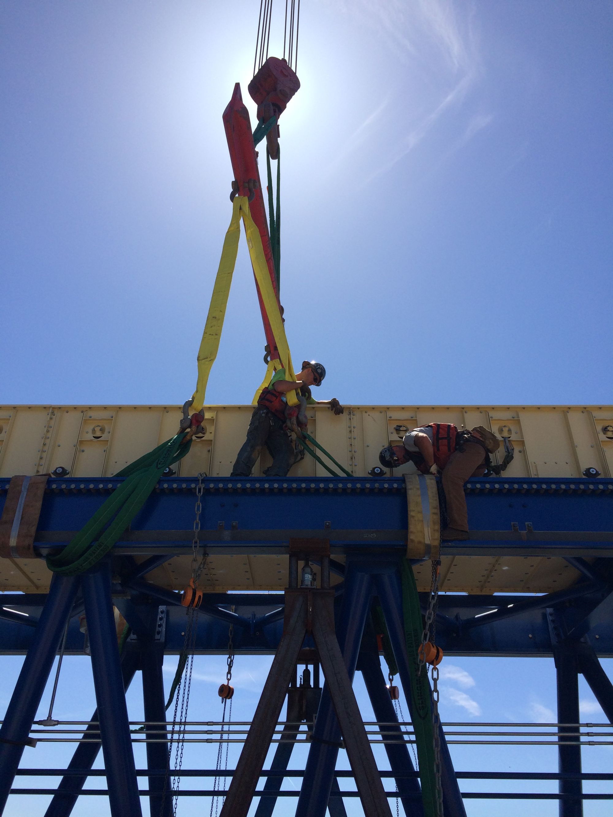 Temco-Kalama Shiploader Erection and Loadout