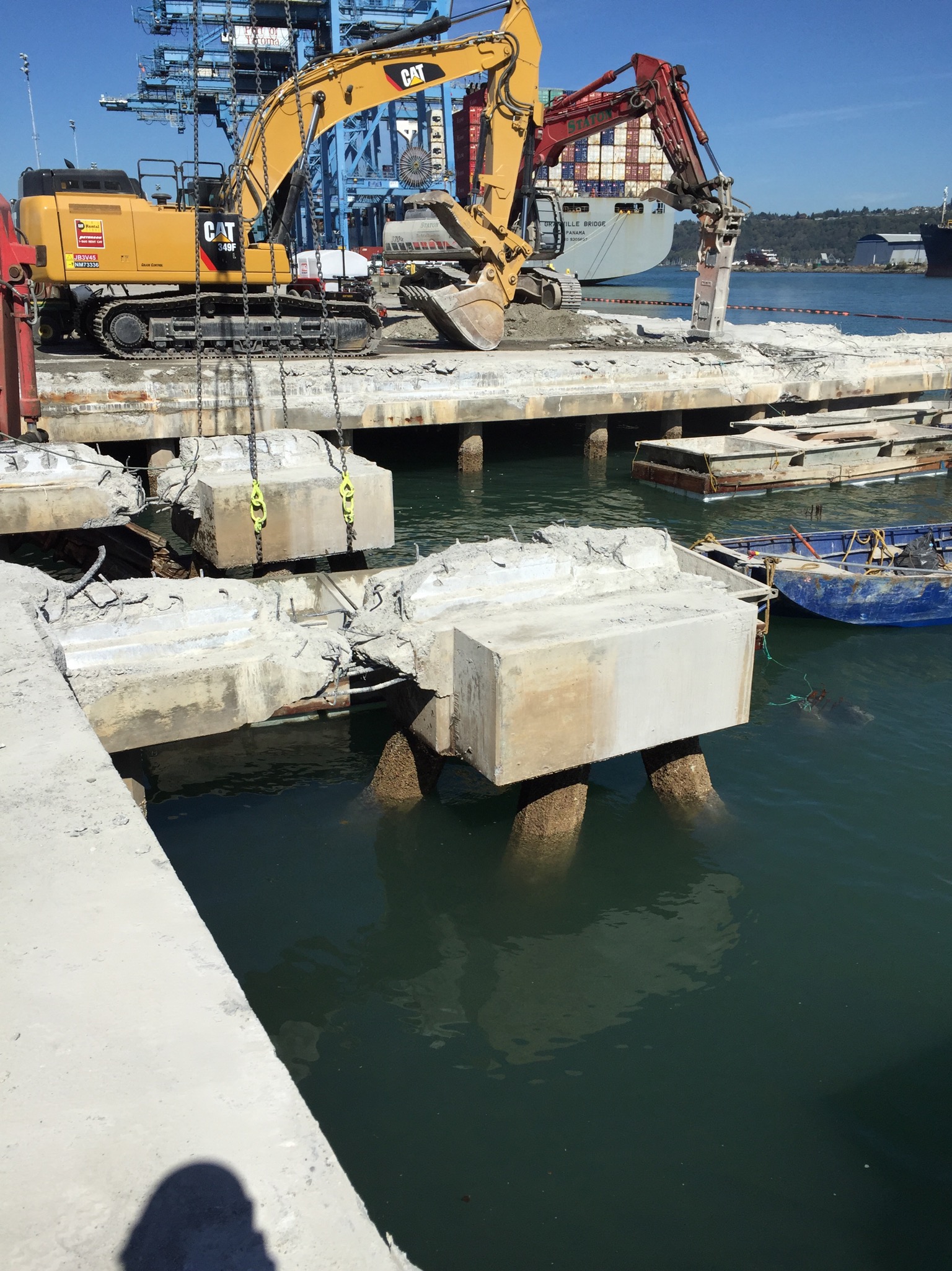 Port of Tacoma - Husky Terminal Pier 4 Phase 2 Reconfiguration