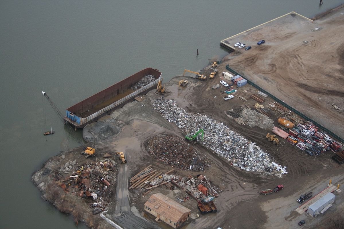 Schnitzer Steel Sheet Pile Bulkhead